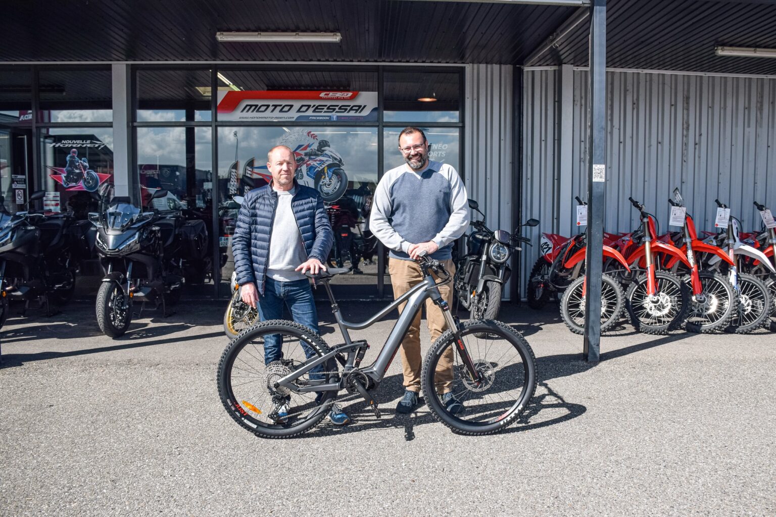 CBO BICYCLES - Matériel vélo, accessoires et équipement vélo